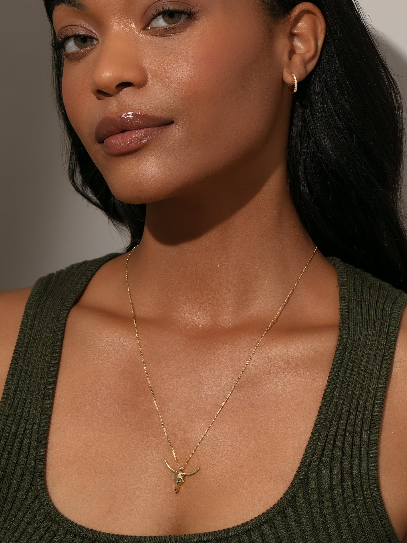 Fighter Longhorn Pendant Necklace in Gold | Uncommon James