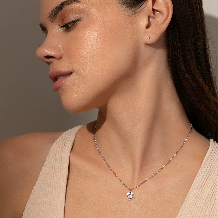 Gold Four Leaf Clover Pendant and Chain Necklace | Uncommon James